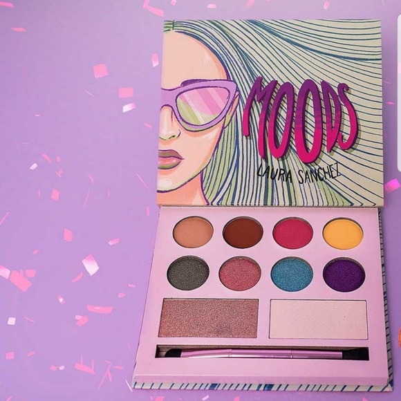 Laura Sanchez | Makeup | New Laura Sanchez Moods Palette Gorgeous Set ...